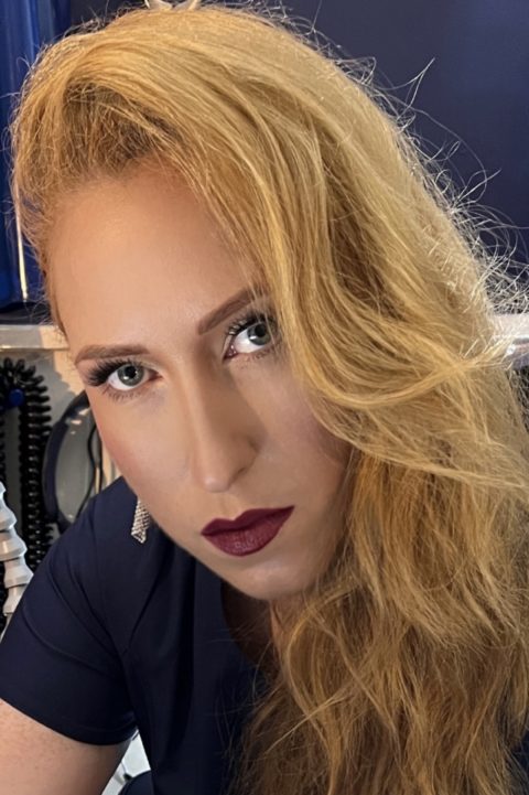 Serious Kit - Medical Mistress in Milton Keynes, Rubber Fetish Clinic